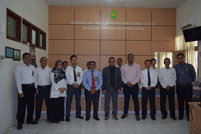 Kunjungan Anggota Komisi III DPR RI Bapak H. Muhammad Nasir Djamil, S ...